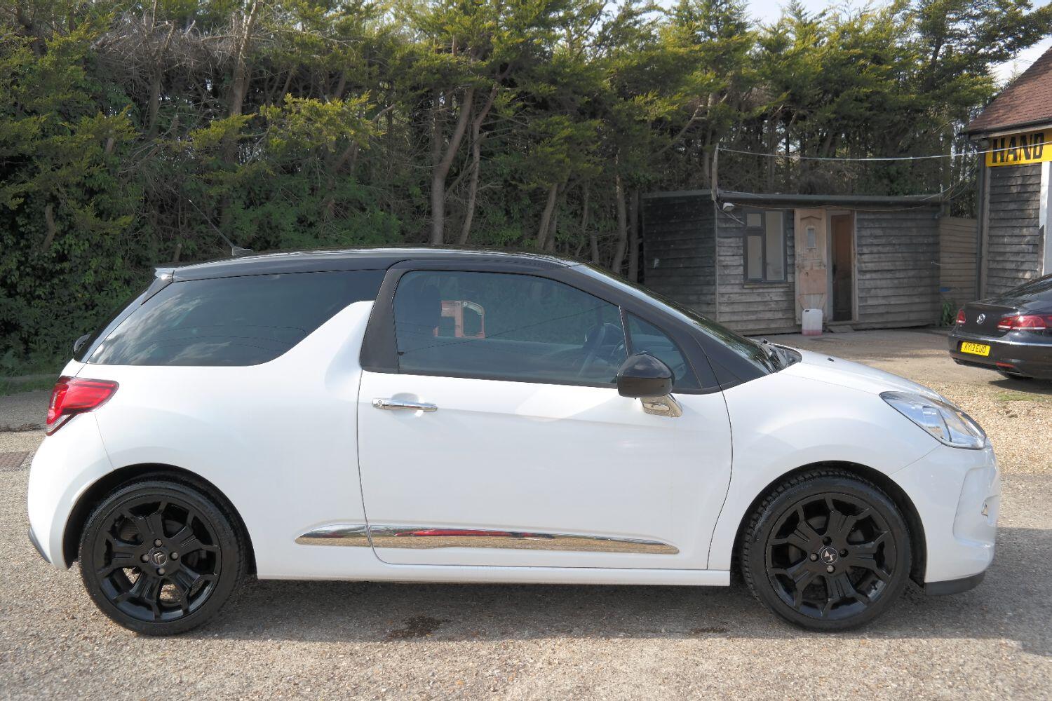 Used CITROEN DS3 2012 White in Huntingdon, Cambridgeshire | Anderson ...